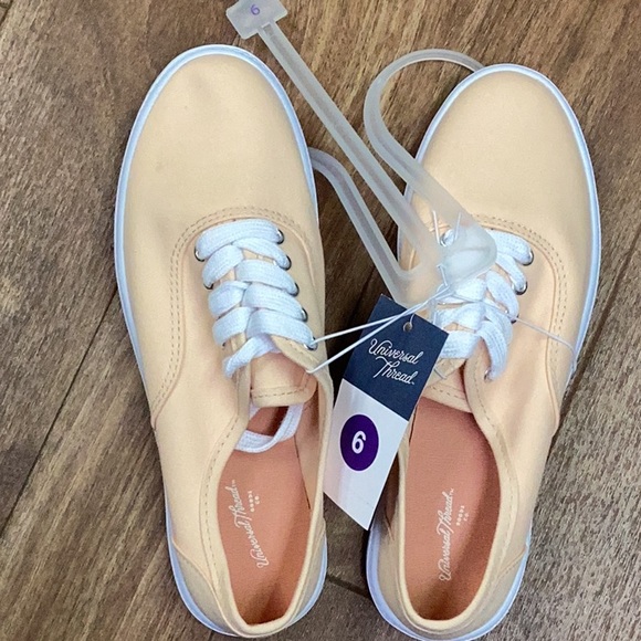 Universal Thread | Shoes | Womens Lunea Laceup Sneakers Universal ...